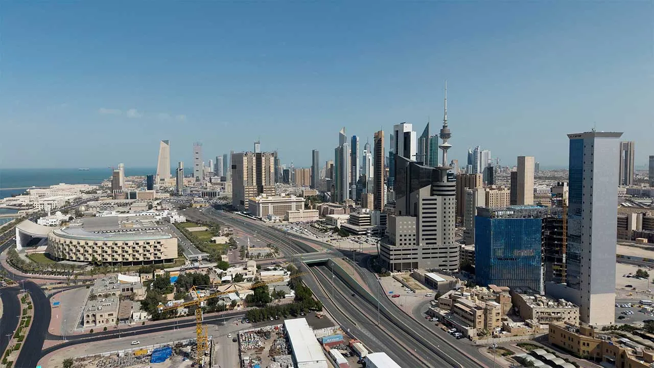 Pertahanan udara Kuwait tangani serangan peluru berpandu, dron | Awani